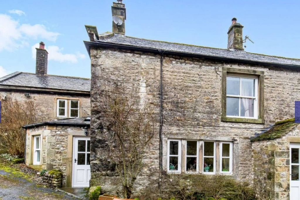 Stay In This Converted Yorkshire Farmhouse With Its Very Own Private ...