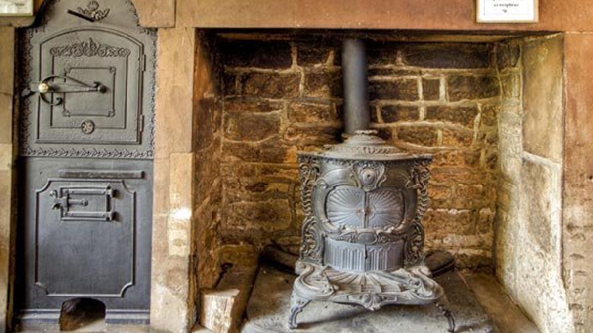 Bingley Arms, Yorkshire: Oldest & First Pub In UK