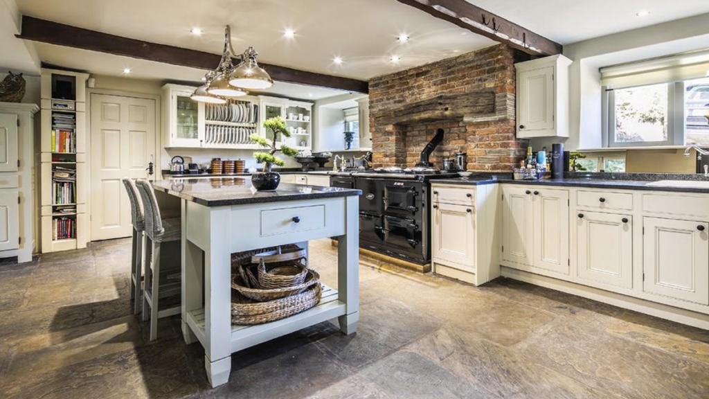 The Hope Valley Mansion That Inspired Charlotte Brontë To Write Jane ...