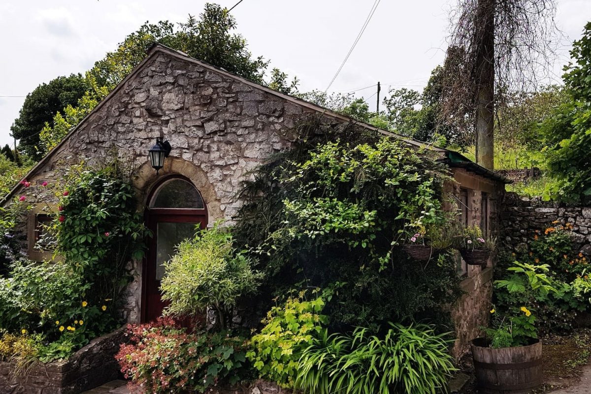 10 Cosy Holiday Cottages In The Peak District - The Yorkshireman