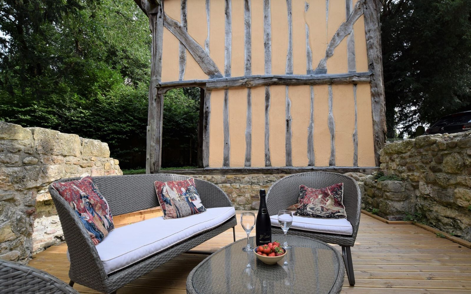 15th Century Stay: Bolton Percy Gatehouse, Yorkshire - The Yorkshireman