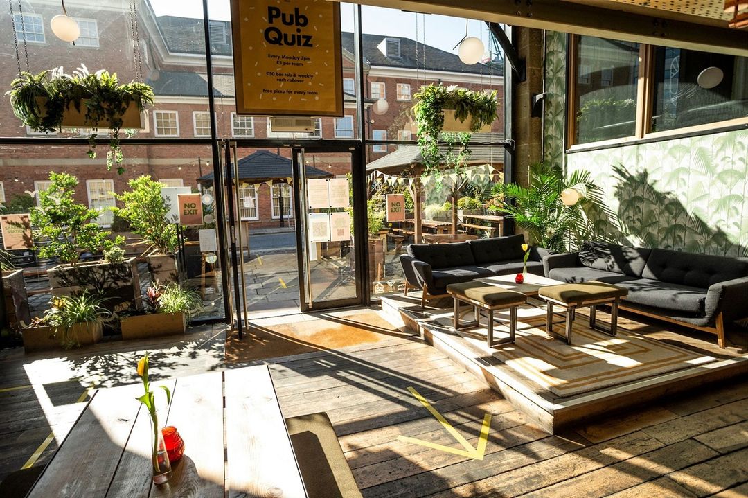 Water Lane Boathouse: Pizza & Bottomless Prosecco - The Yorkshireman