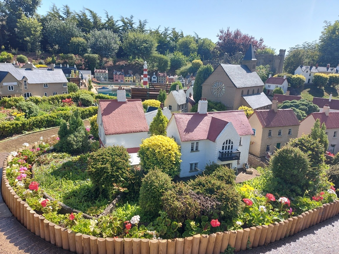 Bondville Model Village Sewerby: Perfect Day Out - The Yorkshireman
