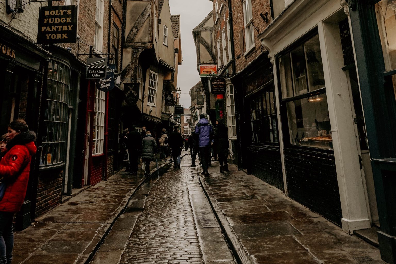 15 Things To Do In Yorkshire On Rainy Days - The Yorkshireman