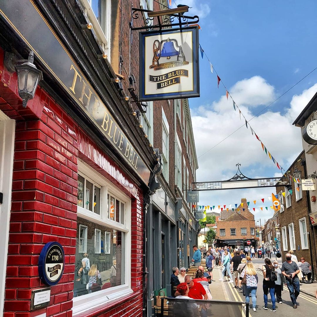 Smallest Pub In York: The Blue Bell - The Yorkshireman