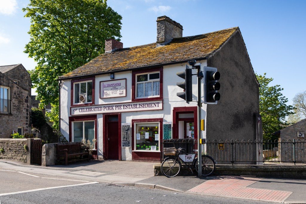 The Yorkshire Auction House: New TV Series - The Yorkshireman