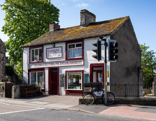 14 Of The Best Sunday Roasts In The Yorkshire Dales - The Yorkshireman