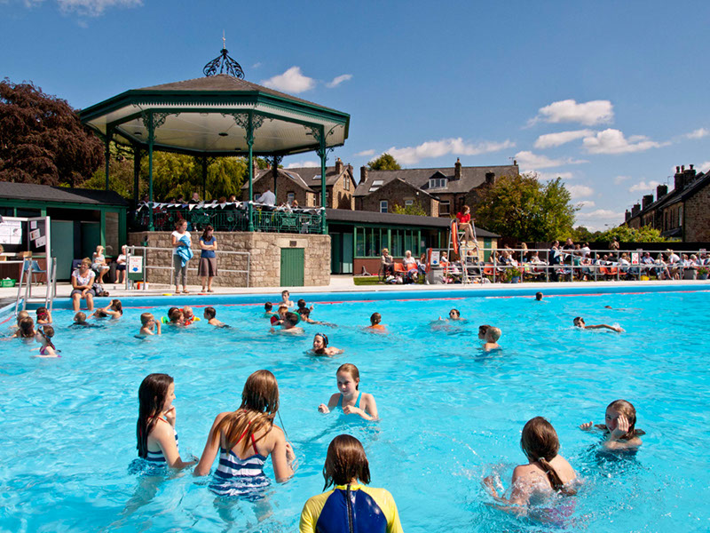 6 Outdoor Swimming Pools & Lidos Yorkshire - The Yorkshireman