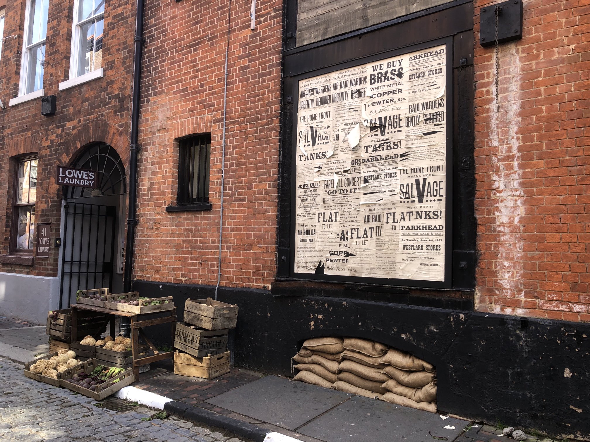 Hull's Old Town Has Been Transformed As Filming Begins On New Netflix ...