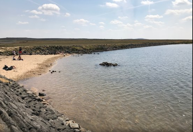 Gaddings Dam: West Yorkshire Wild Swimming Spot Near Pub