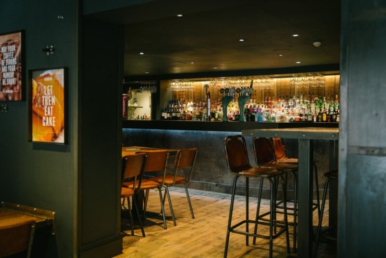 15 Of The Best York Bars