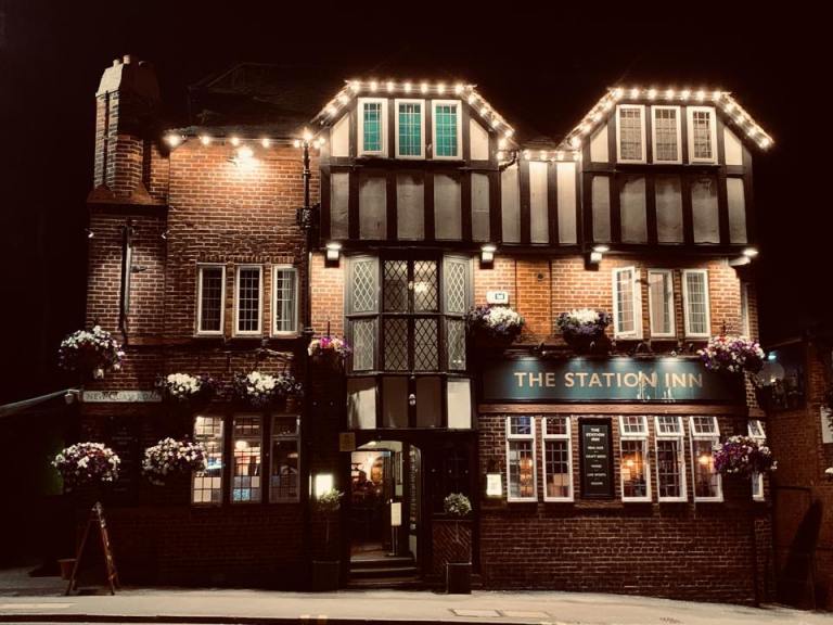 10 Of The Best Pubs In Whitby To Enjoy A Pint - The Yorkshireman