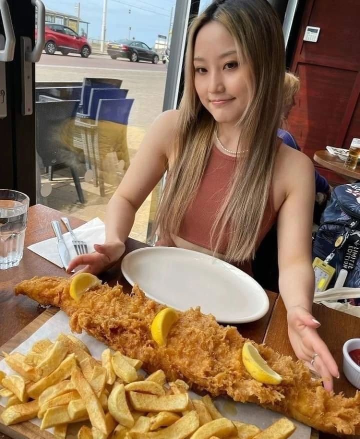 Papas Fish & Chips Challenge, Yorkshire - The Yorkshireman