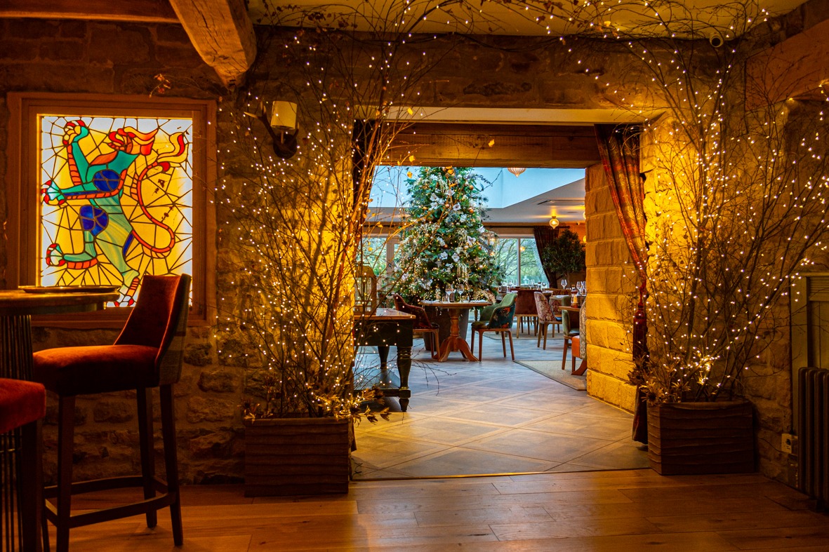 This Cosy Pub & Hotel With Tons Of Open Fireplaces Is The Ultimate ...