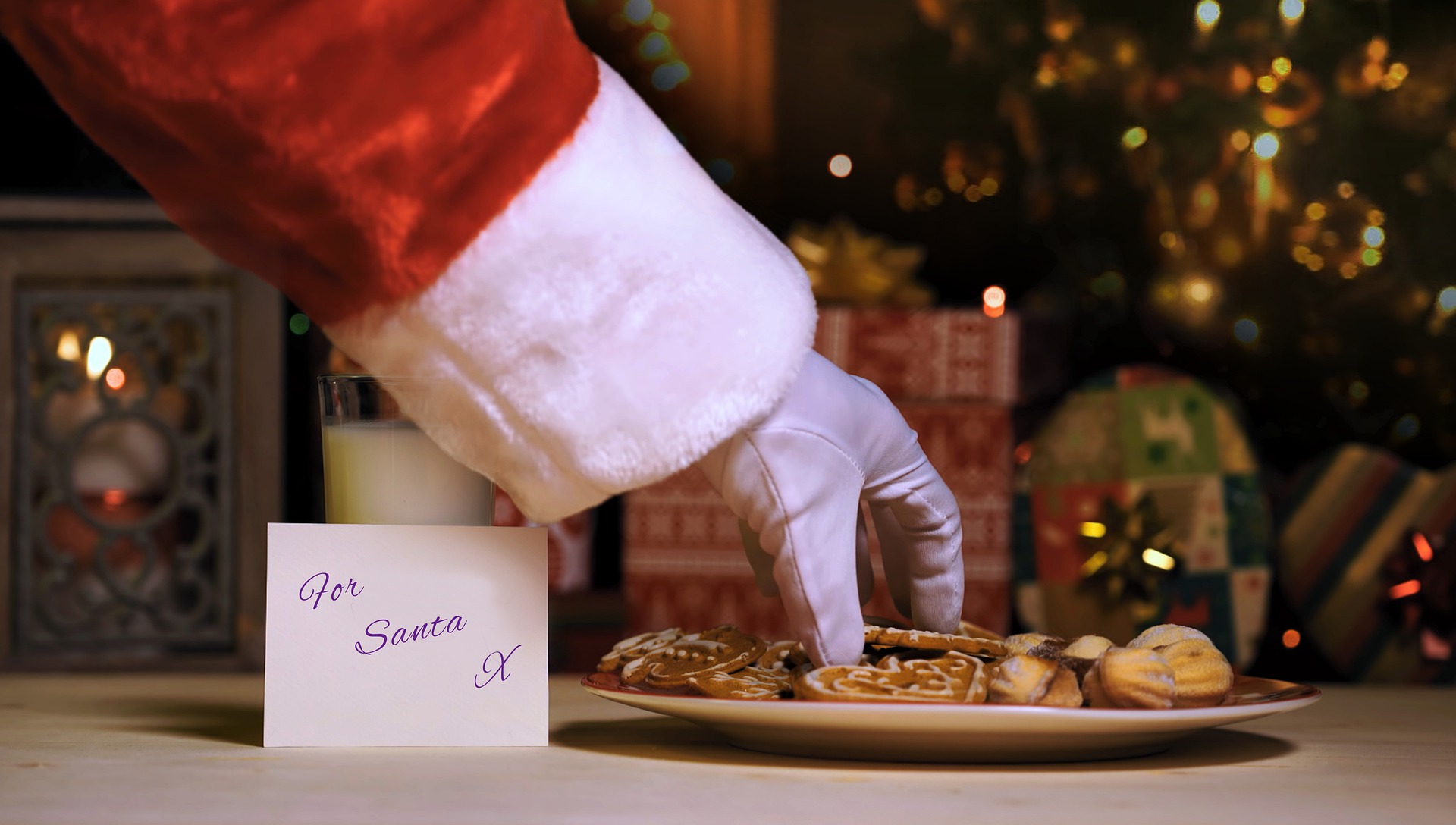 NORAD Has Launched A Santa Tracker So You Can Keep Track Of His Sleigh ...