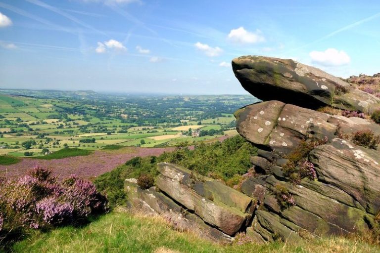 10 Of The Most Stunning Peak District Views - The Yorkshireman