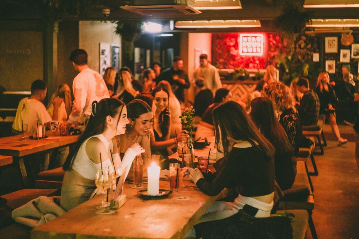 15 Of The Best Bars In Leeds City Centre To Visit