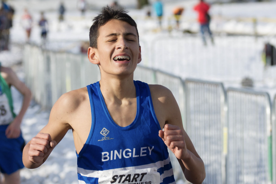 Yorkshire-Born Runner Emile Cairess Beats Sir Mo Farah In London ...