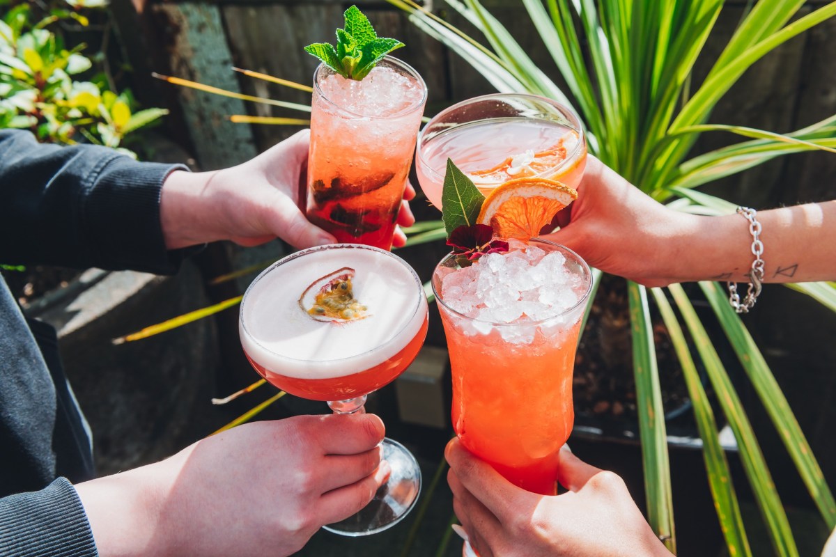 15 Of The Best Bars In Leeds City Centre To Visit