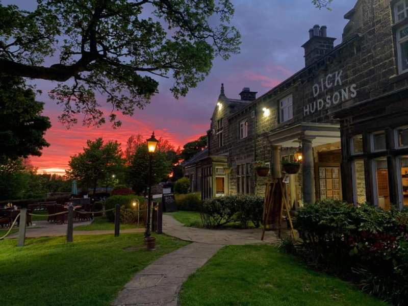 11 Pretty Country Pubs To Visit In Yorkshire