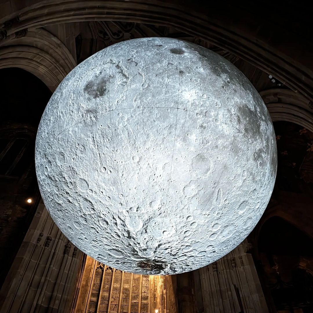 Huge Floating Moon Is Illuminating Rotherham Minster This Month - The ...