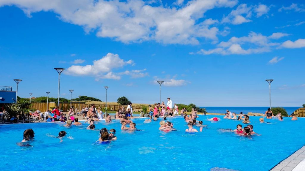 7 Of The Best Outdoor Swimming Pools & Lidos In Yorkshire - The ...