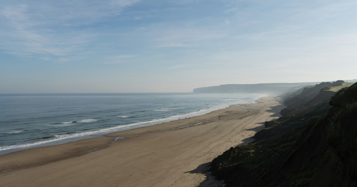 This Idyllic Yorkshire Seaside Town With A Neverending Beach - The ...