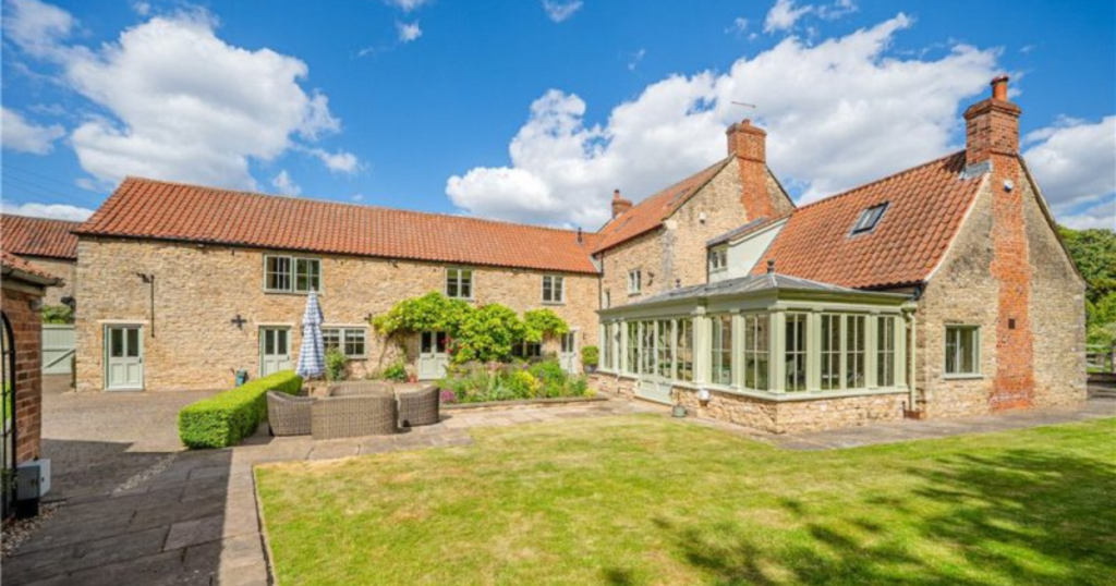 Jeremy Clarkson's Childhood Home In Yorkshire Up For Sale - The ...