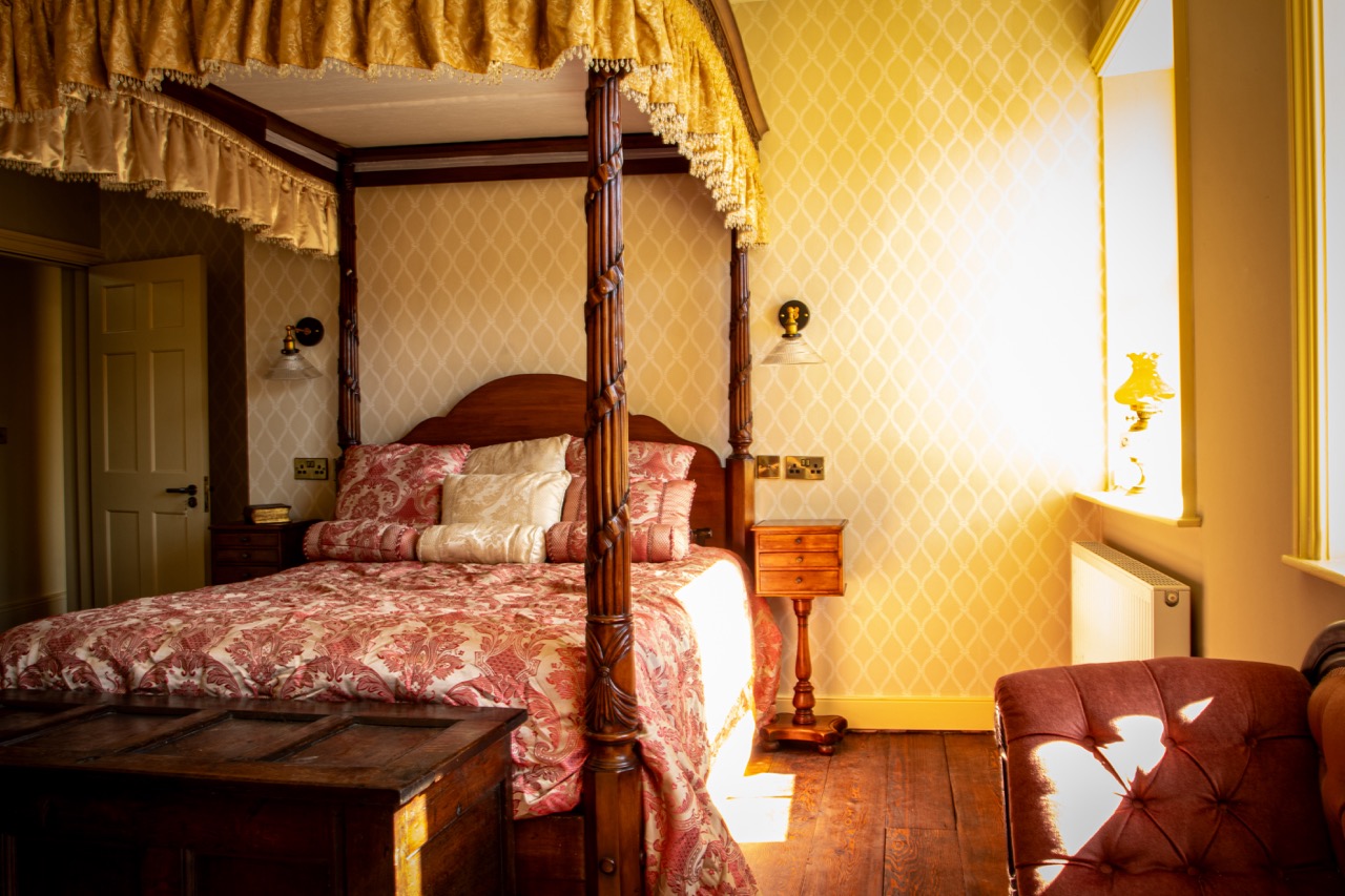 You Can Now Stay The Night In The Brontë Sisters' Actual Bedroom In ...