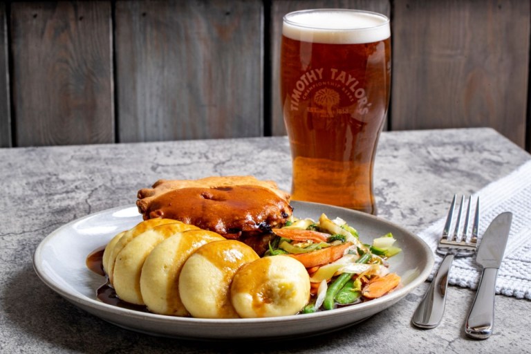 This Yorkshire Pub has Just Been Crowned Best In Yorkshire For 2026 ...